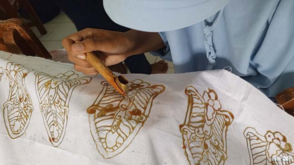 Jayastamba: Motif Batik Teguh dari Nganjuk - Koropak.Co.ID